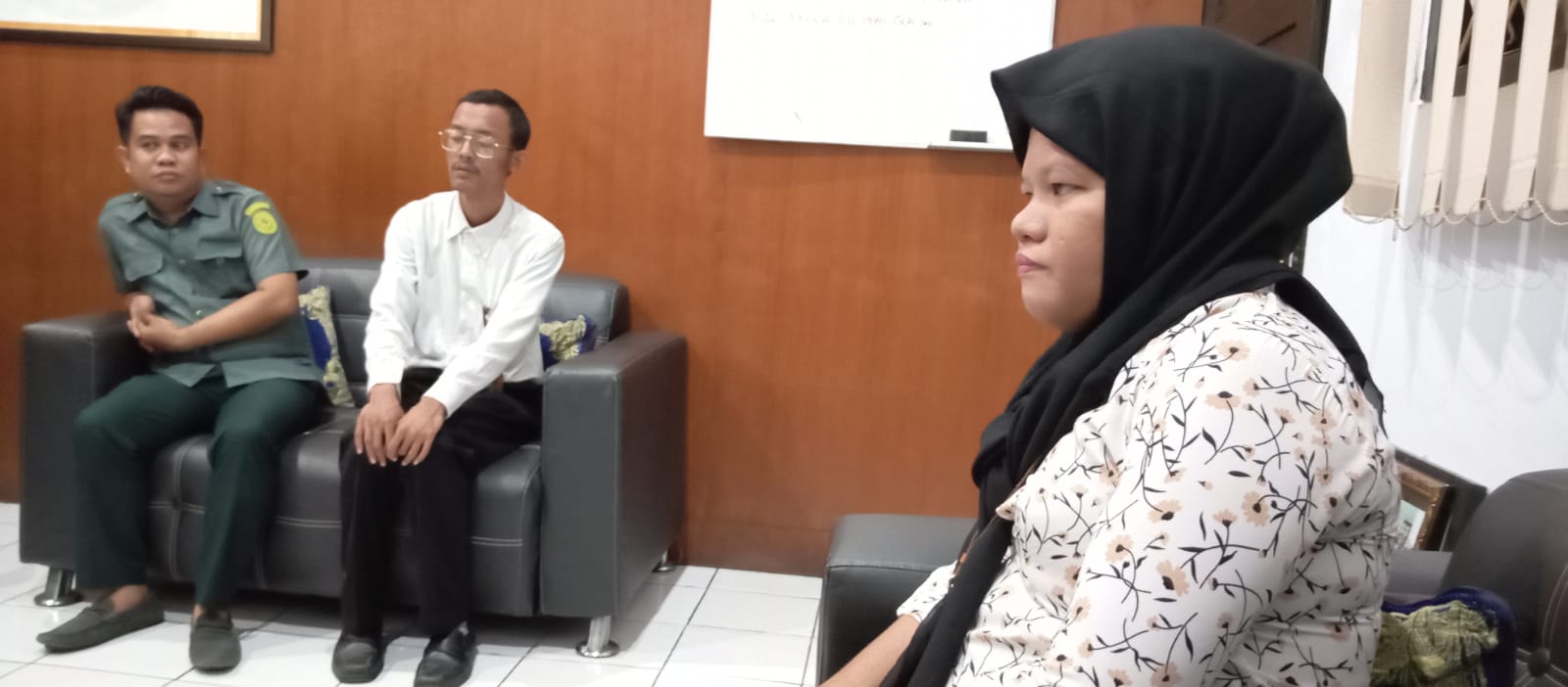 Rapat Tindak Lanjut Internal Sub Bagian Kepegawaian dan Ortala ... Rapat Tindak Lanjut Internal Sub Bagian Kepegawaian dan Ortala ...