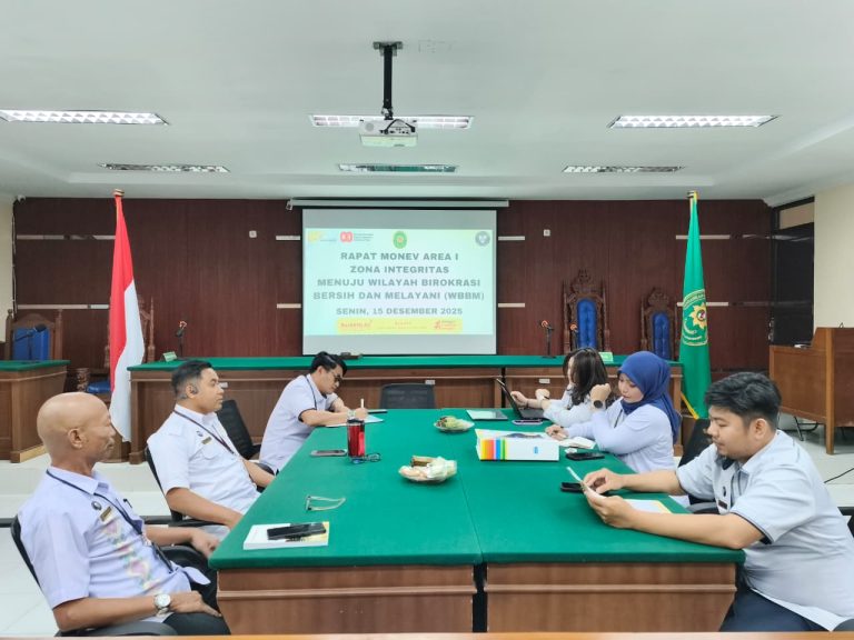 Rapat monev (monitoring dan evaluasi) Area I Zona Integritas (ZI ...